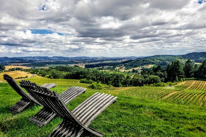 Oregon Wine Tour-Full Day Tour with Lunch Stop - Authenticity and Value