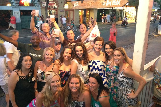 Original Key West Pub Crawl: The Best Bars with Free T-Shirt - Why This Tour Works Well