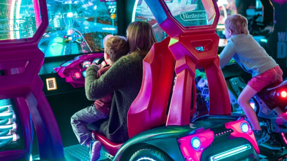 Orlando: Andretti Indoor Karting Attraction Ticket - What Makes the Track Special?