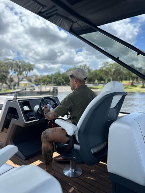 Orlando Boat Rentals - Who Will Love This Experience?