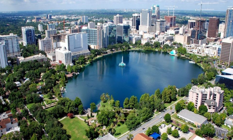 Orlando: Half-Day Sightseeing Tour + Eat & Play Savings Card - Discovering Orlando on a Compact Schedule