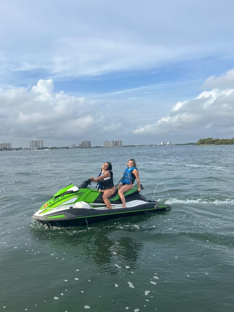 Orlando: Jet Ski Rental - The Experience in Action