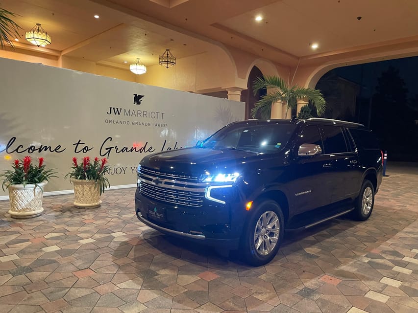 Orlando: MCO Airport - Disney Resorts Luxury Transfer - The Sum Up
