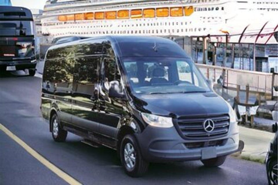 Orlando: SeaWorld Shuttle Service - Who Will Love This Service?