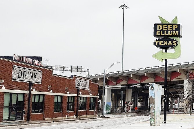 Outdoor Escape Room in Dallas - Deep Ellum - What You Can Expect at Each Stage