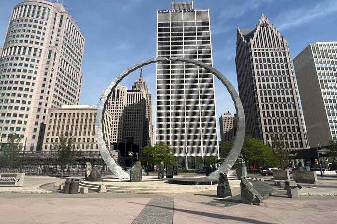Outdoor Escape Room in Detroit - Downtown - Key Points