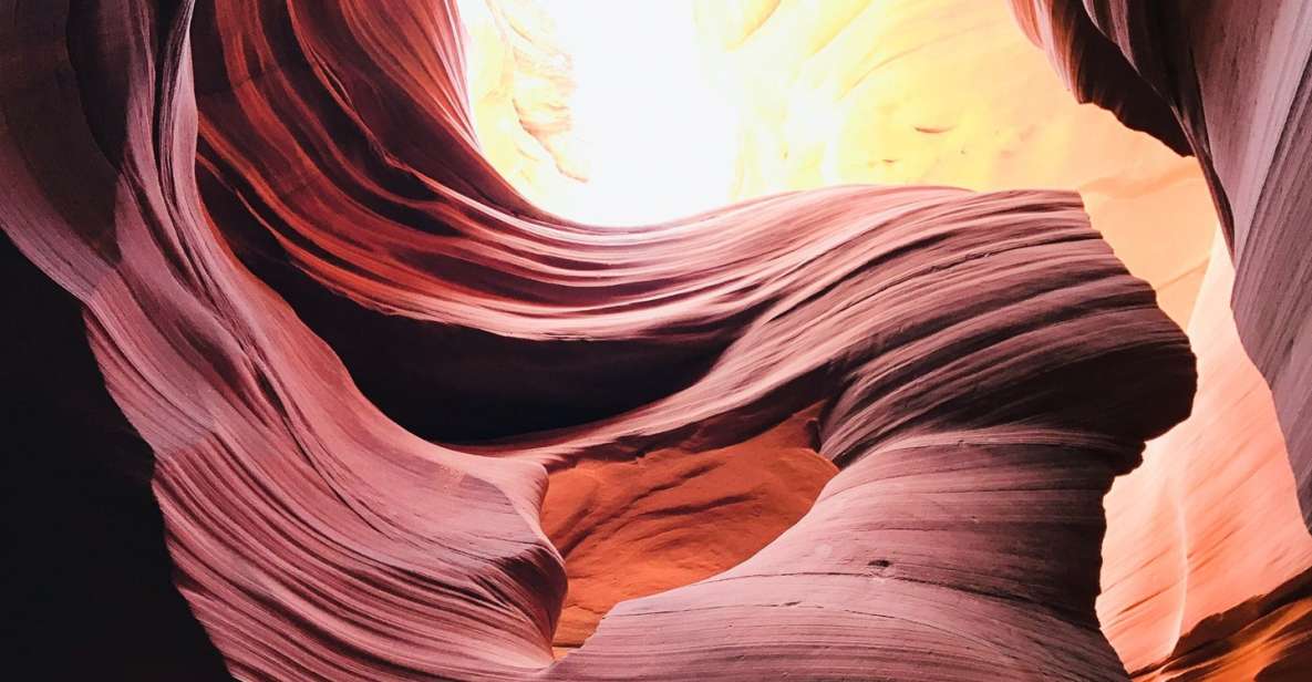 Page: Lower Antelope Canyon Entry and Navajo Guided Tour - An In-Depth Look at the Lower Antelope Canyon Tour