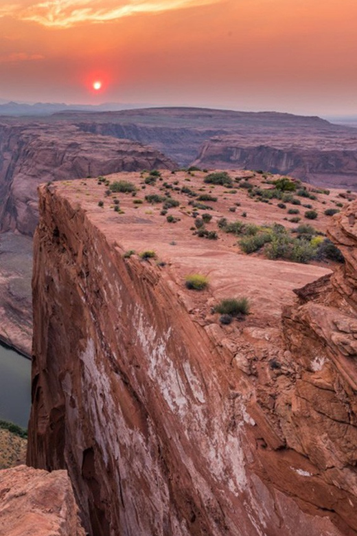 Page: Secret Antelope Canyon and Horseshoe Bend Tour - Key Points