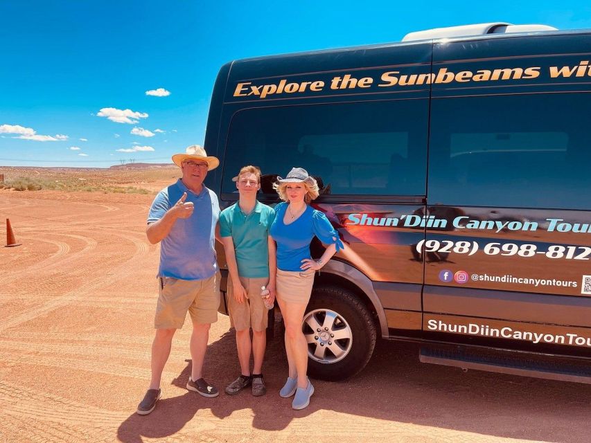Page: Upper and Lower Antelope Canyons Guided Tour - What’s Included, and What’s Not