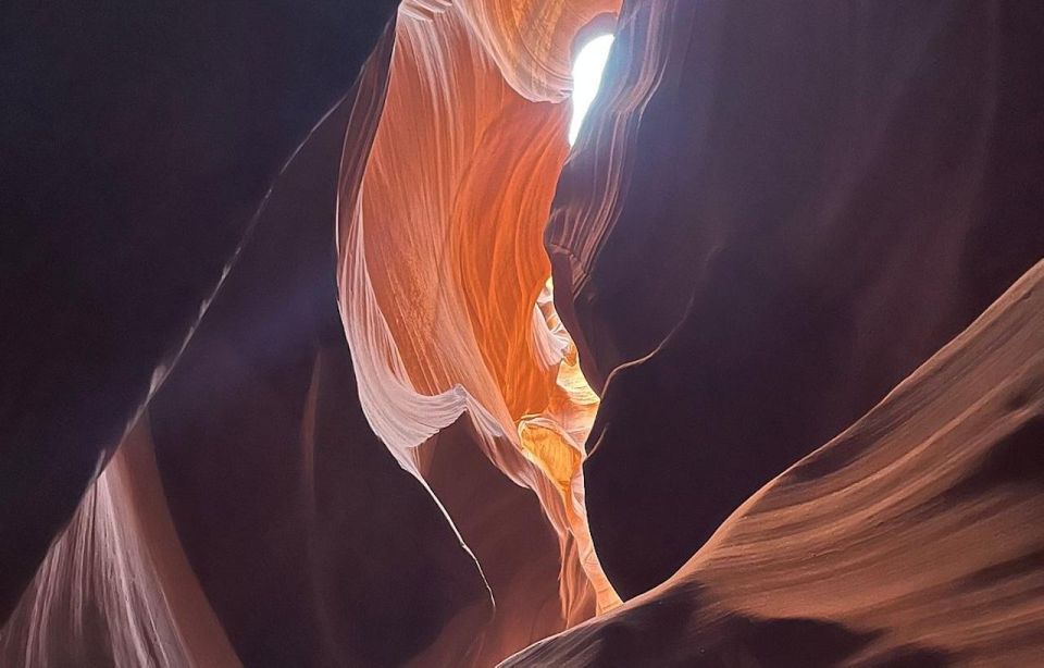 Page: Upper Antelope Canyon Guided Tour - Who Should Consider This Tour?