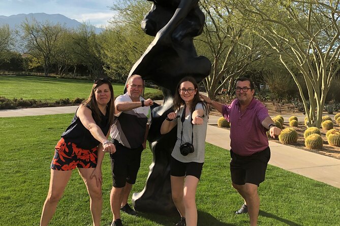 Palm Desert Prowl Scavenger Hunt - Key Points