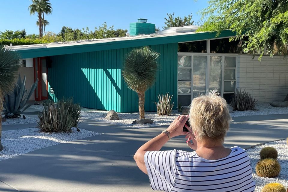 Palm Springs: Private Walking Tour "Twin Palms" Neighborhood - What to Expect from the Tour