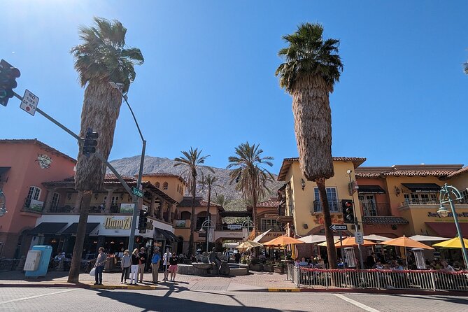 Palm Springs Scavenger Hunt Walking Activity and Game - What to Expect from the Palm Springs Scavenger Hunt