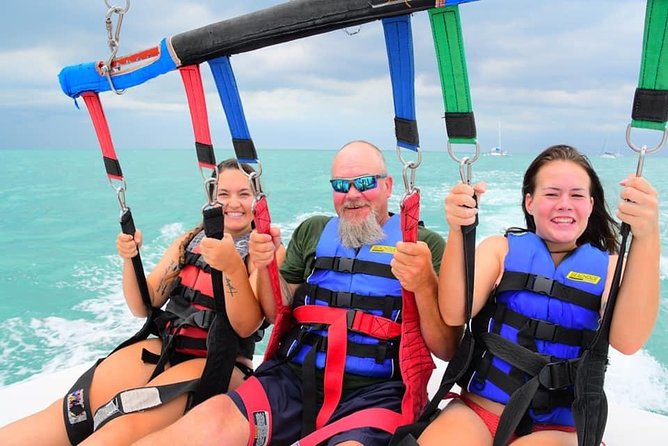 Parasailing in Key West at Smathers Beach - The Sum Up