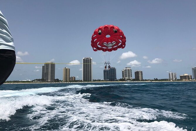 Parasailing Palm Beach - The Experience from Reviewers’ Perspectives  