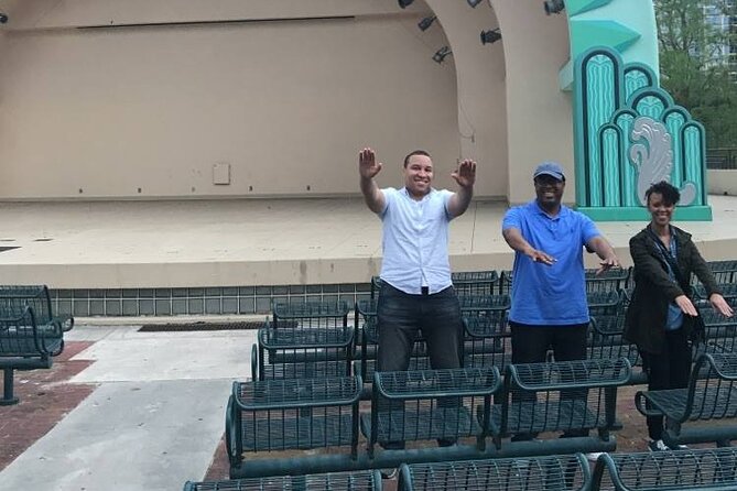 Participate in a Fun Scavenger Hunt in Orlando by Wacky Walks - Exploring the Details of the Wacky Walks Orlando Experience