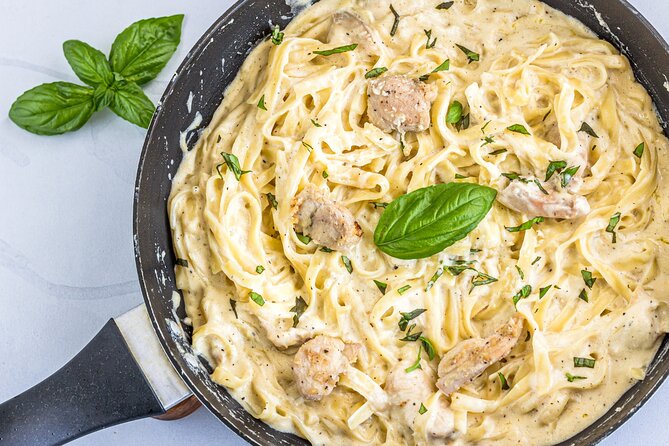 Pasta Making Cooking Class at a Local Distillery in Chicago - Key Points