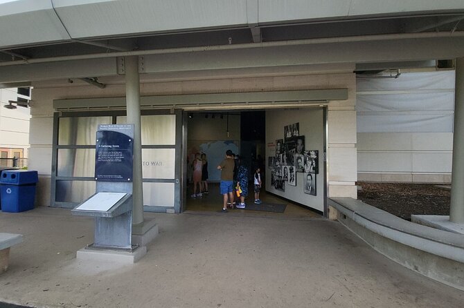 Pearl Harbor Visitor Center and Oahu Grand Circle Island Tour - In-Depth Look at the Itinerary