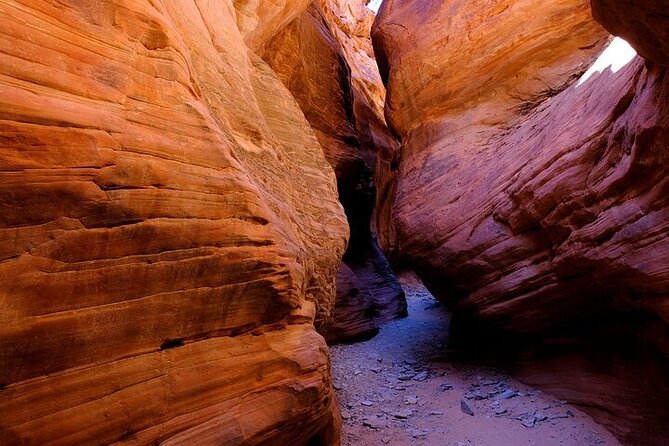 Peekaboo Slot Canyon Jeep Tour - Practical Tips for Booking and Enjoying the Tour