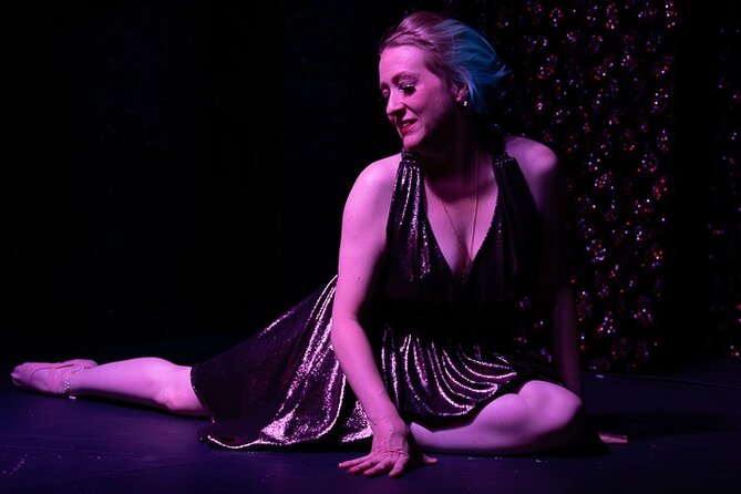 Peep Show Ticket in Chicago - An In-Depth Look at the Peep Show Experience