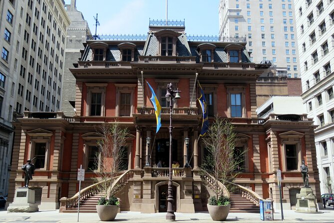 Philadelphia Architecture: Discover Every American Style on a GPS Audio Tour - Starting Point: Pennsylvania Academy of the Fine Arts