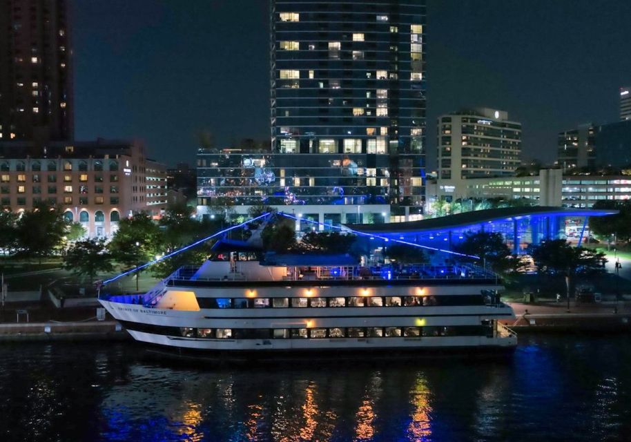 Philadelphia: Christmas Eve Gourmet Brunch or Dinner Cruise - Key Points