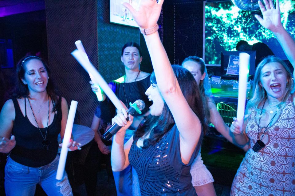 Philadelphia: Secret Bars and Favorite Spots Walking Tour - A Closer Look at the Experience