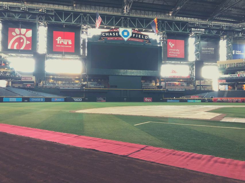 Phoenix: Arizona Diamondbacks Baseball Game Ticket - Who Should Consider This Experience?