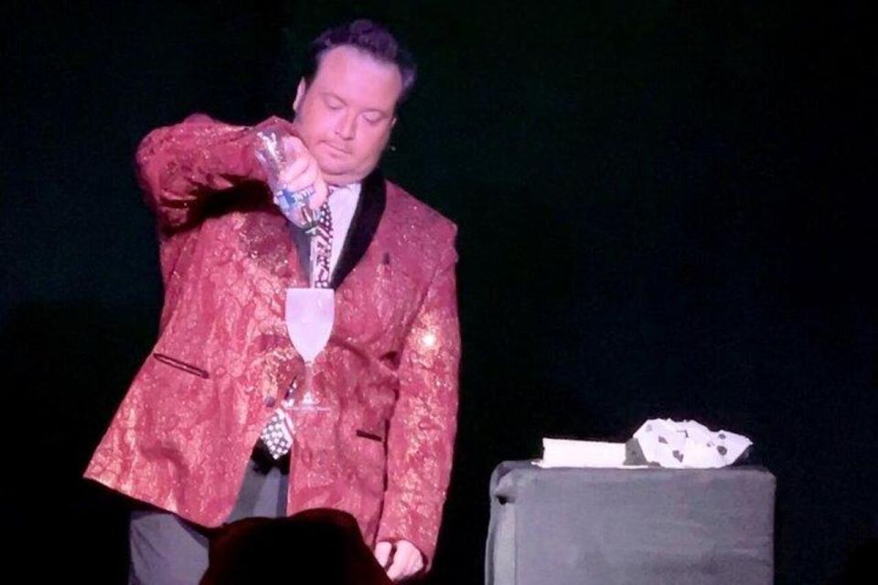 Pigeon Forge: Steven Best's Unbelievable Magic Show - FAQ