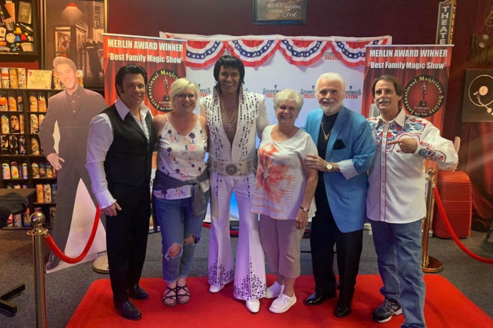 Pigion Forge: Elvis and Johnny Cash Tribute Show Ticket - Key Points