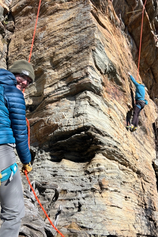Pilot Mountain, NC: Go Rock Climbing with an AMGA Guide - What to Expect During the Climbing Day