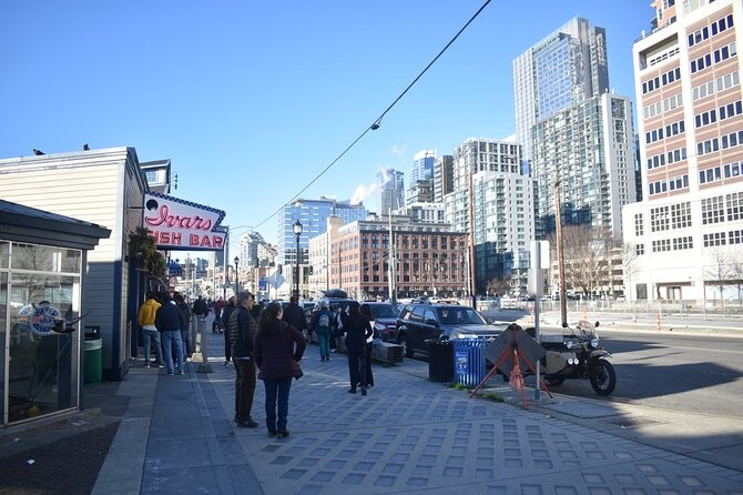 Pioneer Square to Pike Place Market Private Walking Tour - Exploring Pioneer Square: Stepping Back to Seattle’s Beginnings