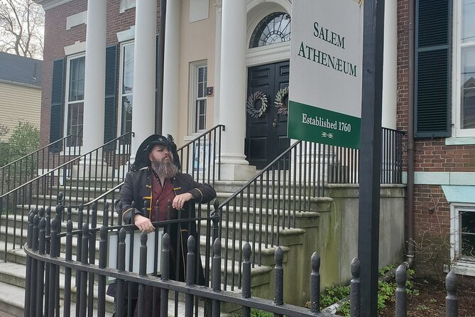 Pirates and Privateers Walking Tour with Real Pirates Admission - FAQs
