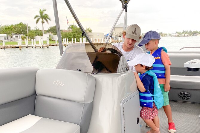 Pontoon Sightseeing and Shelling Excursion to Keeywaydin Island - The Sum Up