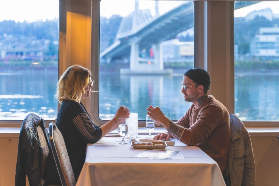 Portland: 2-hour Lunch Cruise on the Willamette River - The Bottom Line