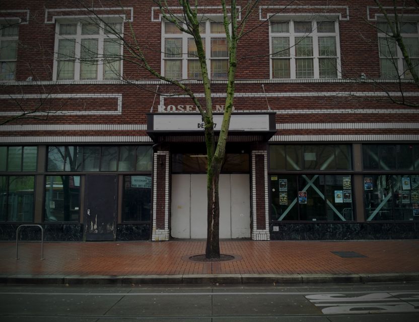 Portland: Ghosts Boos and Booze Haunted Pub Crawl - An In-Depth Look at the Haunted Pub Crawl Experience