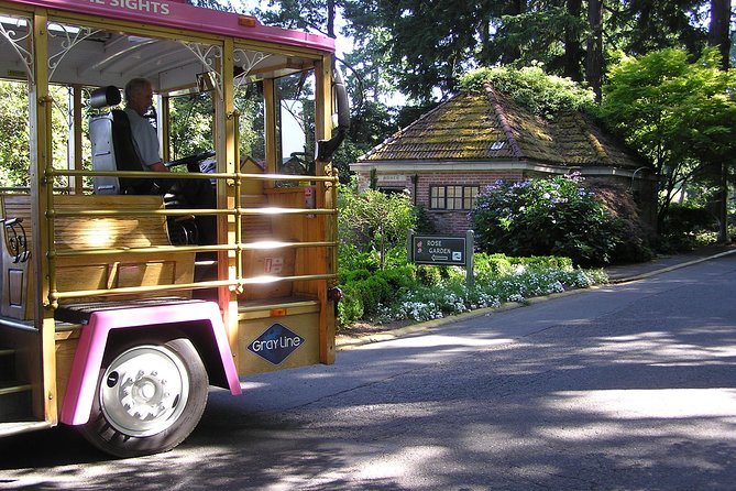 Portland Hop-On Hop-Off Pink Trolley Tour with Gray Line - 1 or 2 Day Pass - What to Expect from the Tour