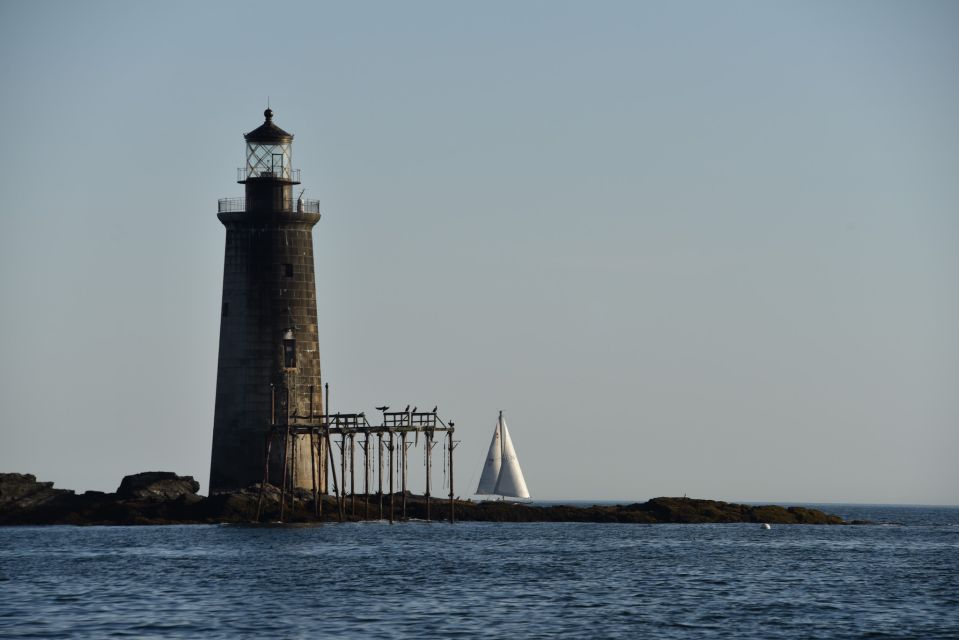 Portland: Sunset Lighthouse Cruise in Casco Bay with Drinks - FAQ