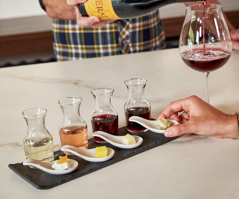 Portland: Urban Wine Tasting Tour - In-Depth Review of the Portland Urban Wine Tasting Tour