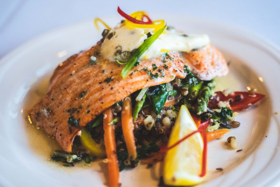 Portland: Willamette River 2.5-hour Dinner Cruise - Authentic Experiences and Guest Insights