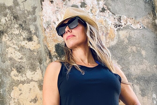 Pour & Pose: Travel Portraits with a Twist of Wine - Who Should Consider This Tour?