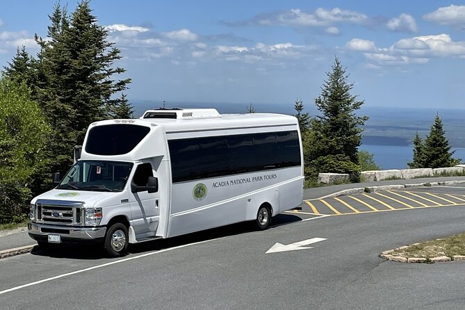 Premium Narrated Bus Tour of Bar Harbor and Acadia National Park (3.5 Hours) - The Itinerary in Detail