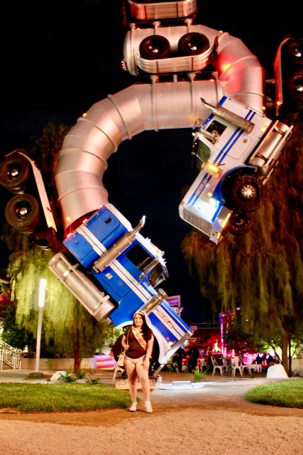 Private 2-Hour LV Limo Tour with Champagne and LV Goodies - Pricing & Value Analysis