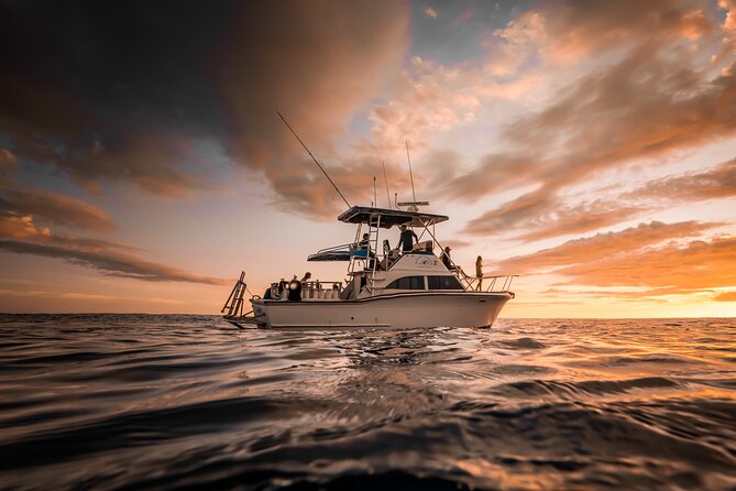 Private 5 Hour Charter on board our yacht in Waikiki - A Deep Dive into the Experience