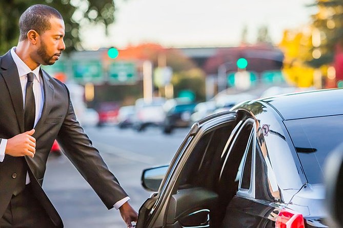 Private Airport Transfer From SFO to San Francisco Union Square - Summary