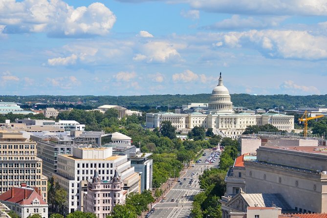 Private Airport Transfer: Washington to Baltimore Airport BWI in Business Car - Who Will Benefit Most?
