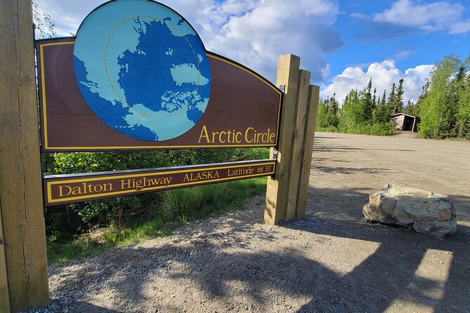 Private Arctic Circle Expedition from Fairbanks - The Experience of the Guide and Atmosphere