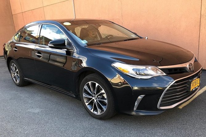 Private Arrival Transfer from Indianapolis Airport IND - The Vehicle and Luggage Considerations