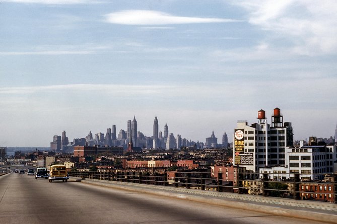 Private Arrival Transfer to Manhattan Hotel - What is the Private Arrival Transfer to Manhattan?