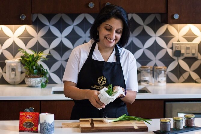 Private Atlanta Cooking Class with a Fun Local Chef Naina - The Experience: A Deep Dive into the Class